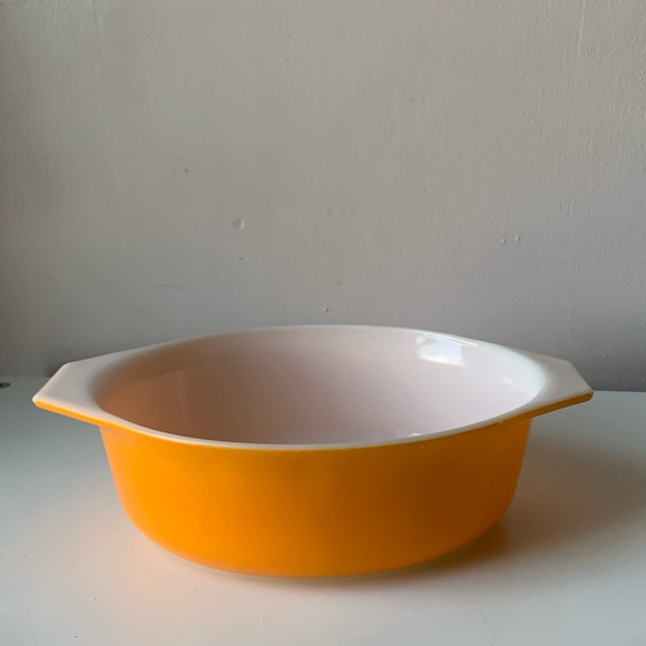 Kitchen | Pyrex 43 Oval Orange Seville Casserole Dish 1 12 Quart No Lid ...